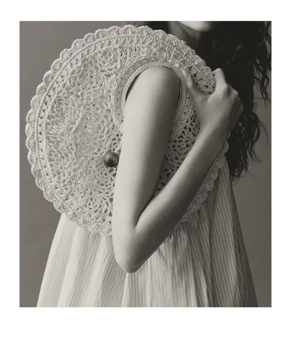 Jacquemus Spiaggia Small Round Bag - White