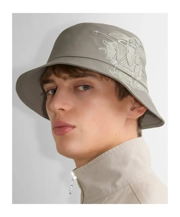 Burberry Equestrian Knight-embroidered Bucket Hat