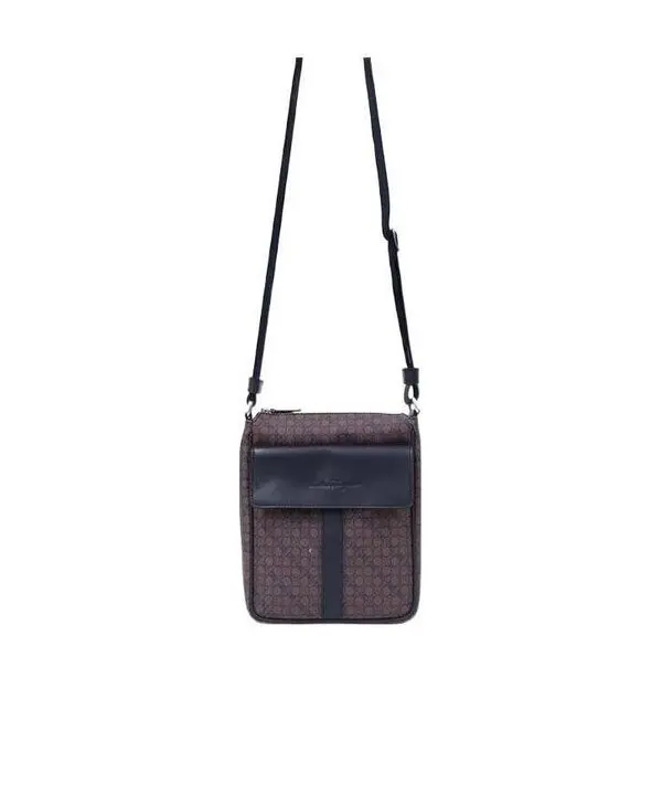 FERRAGAMO Logo Shoulder Bag