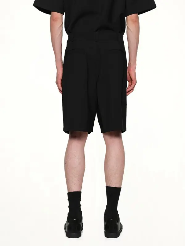 ENTIRE STUDIOS Pleated Slim-fit Shorts - Black