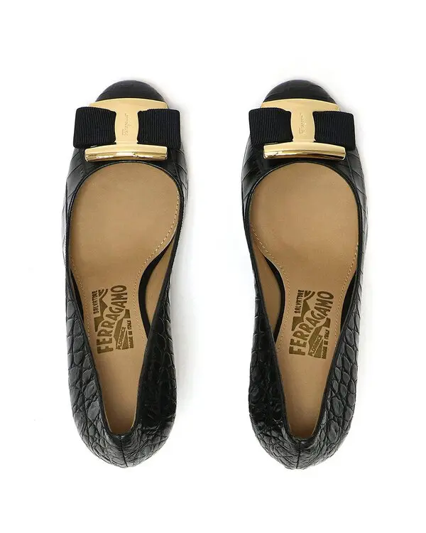 FERRAGAMO Embossed Leather High Heel Pumps With Bow Detailing - Black