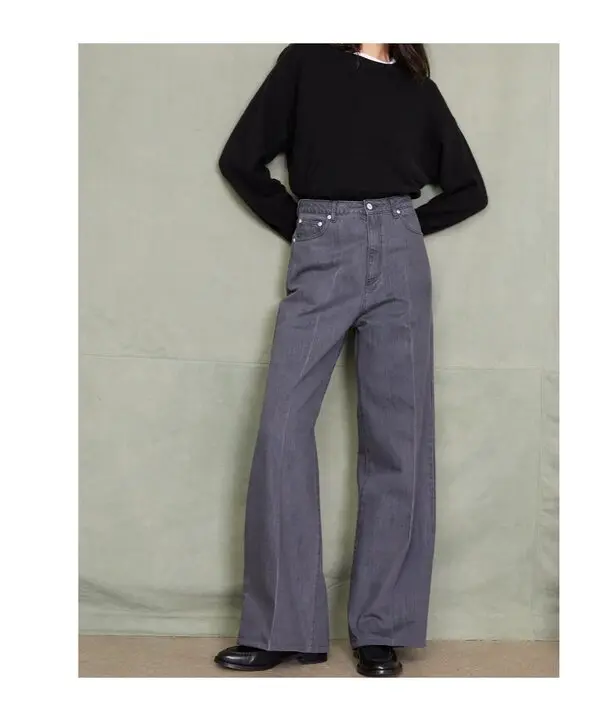 Officine Générale Cashmere Crew Neck Sweater With Side Slits - Black