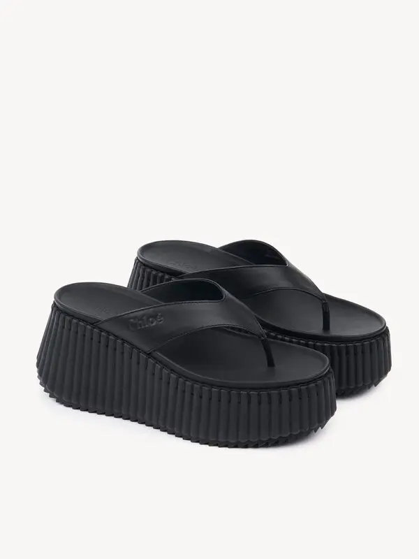 Chloé Calfskin Platform Ridged-sole Sandals - Black