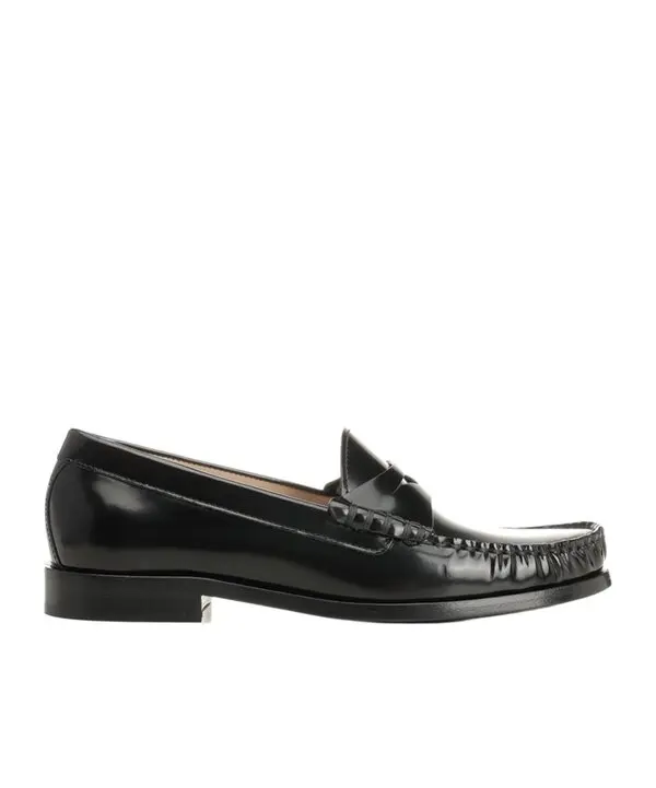 STUART WEITZMAN Lottie Loafer With Ruffle Detail - Black