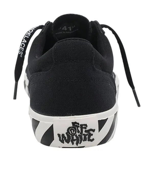 Off-White Vulcanized Low-top Sneakers - Black