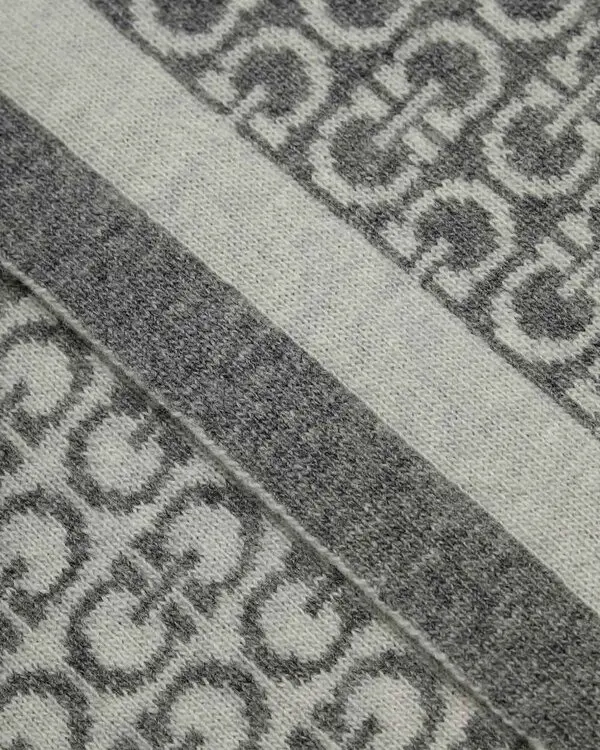 FERRAGAMO Logo Knitted Scarf - Gray