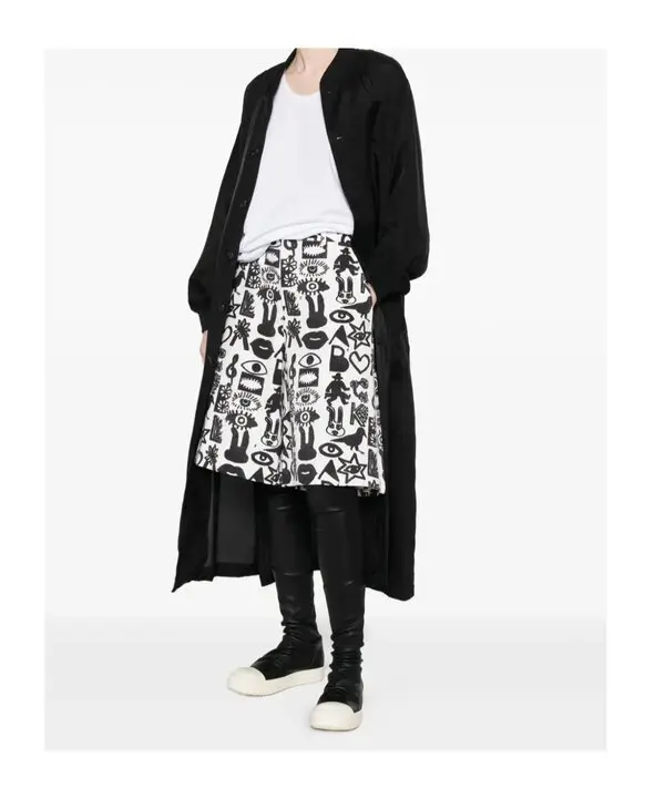 Comme Des Garçons Belt Loop Shorts With Graphic Print