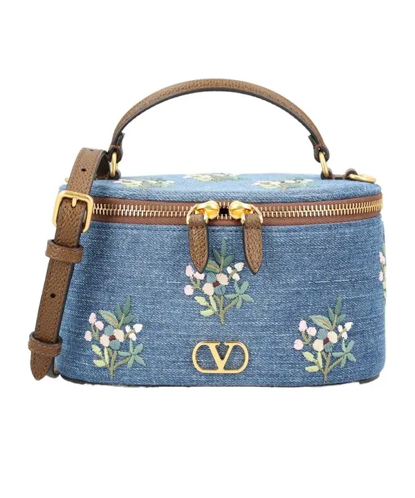 Valentino Garavani Vlogo Signature Zip-up Shoulder Bag