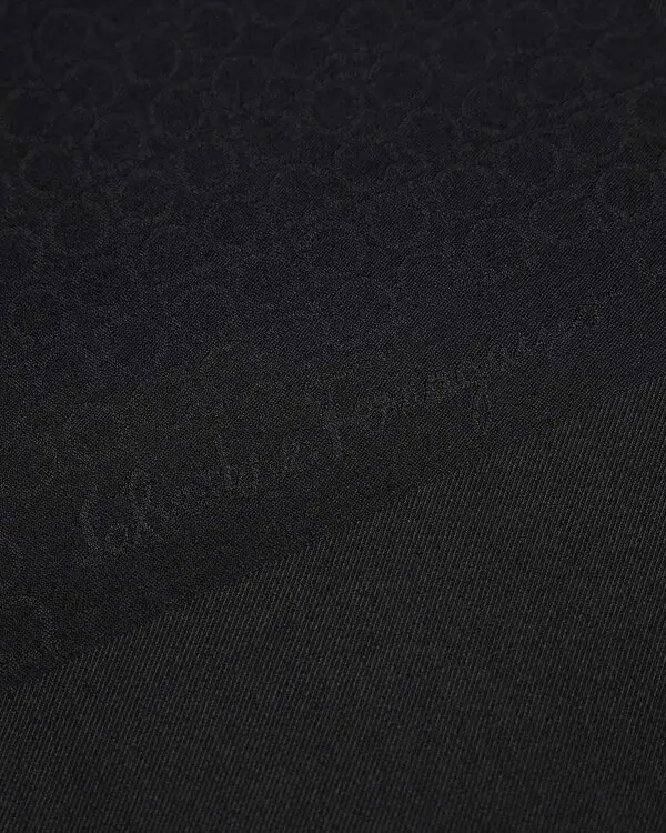 FERRAGAMO Logo Tassel Scarf - Black