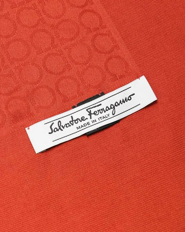 FERRAGAMO Mark Detail Scarf - Red