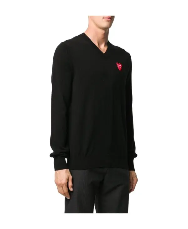 Play Comme Des Garcon Comme Des Garçons Play V-neck Knit Jumper With Heart Appliqu