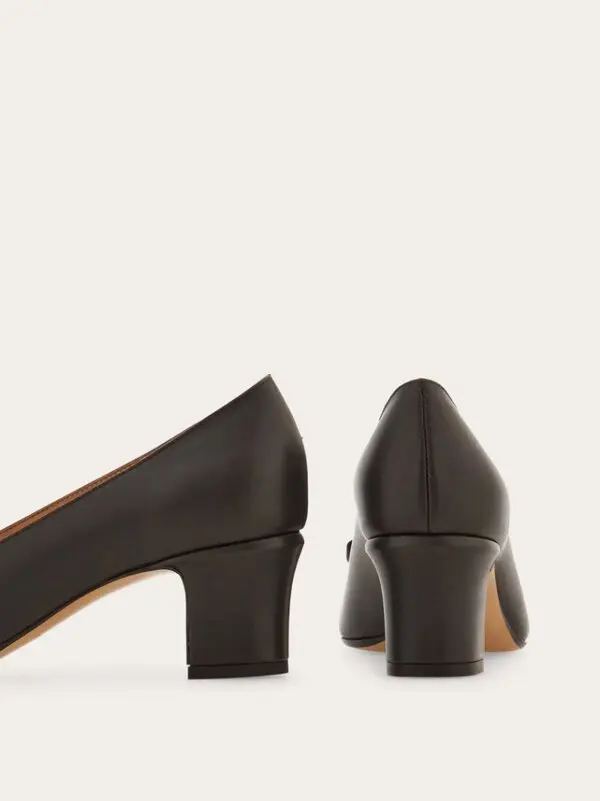 FERRAGAMO Vara Bow Pumps - Brown