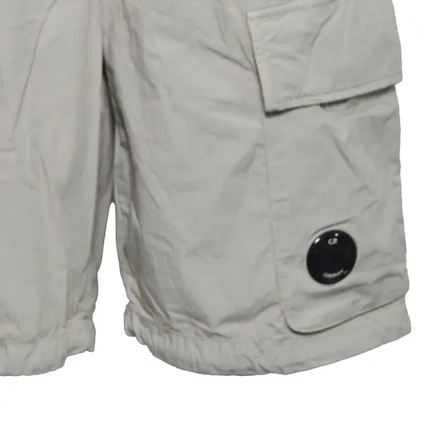 C.P. COMPANY Logo Detail Cargo Shorts - Gray