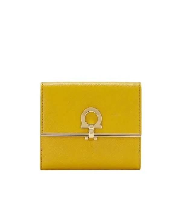FERRAGAMO Logo Buckle Wallet - Yellow