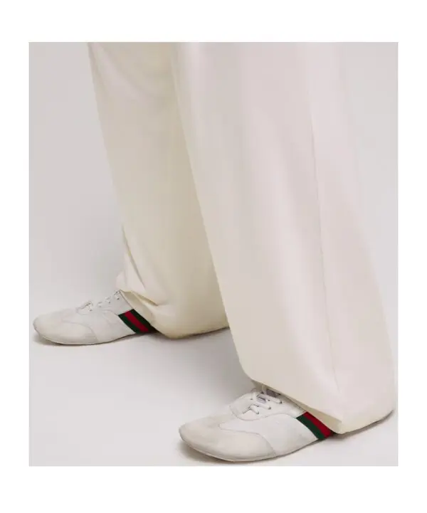 Gucci Low Top Sneakers With Signature Stripe Detail