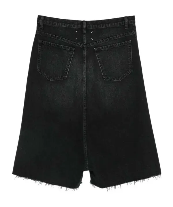 MAISON MARGIELA Raw Hem Denim Shorts - Mediumblack