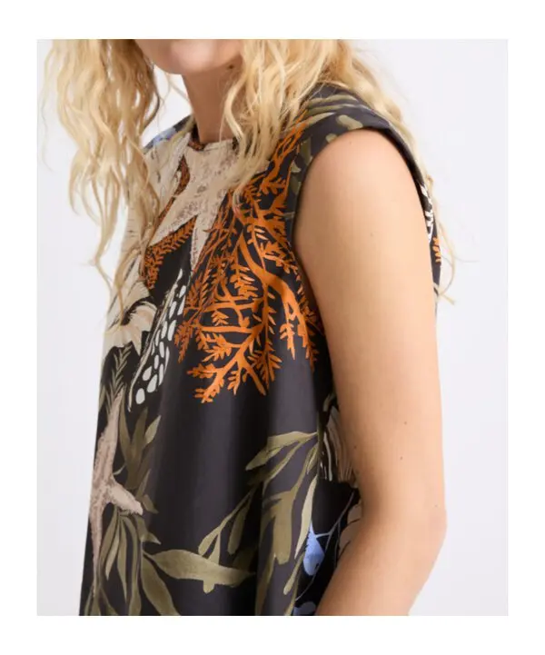 Marella Sleeveless Stretch Cotton Top With Pleats And Button Back