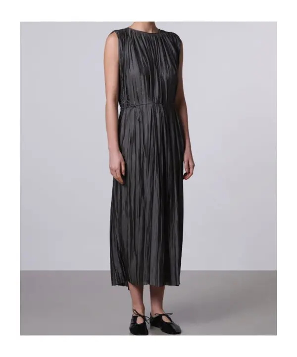 ROBERTO COLLINA Pleated Maxi Dress With Crew Neck And Back Opening