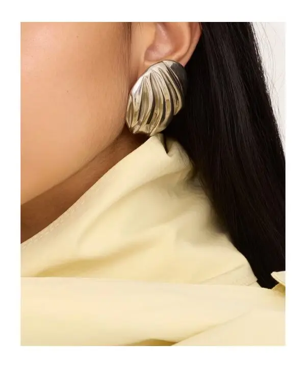 Chloé Pleats Clip-on Earrings In Silver Brass - Yellow