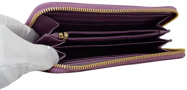 FERRAGAMO Logo Details Wallet