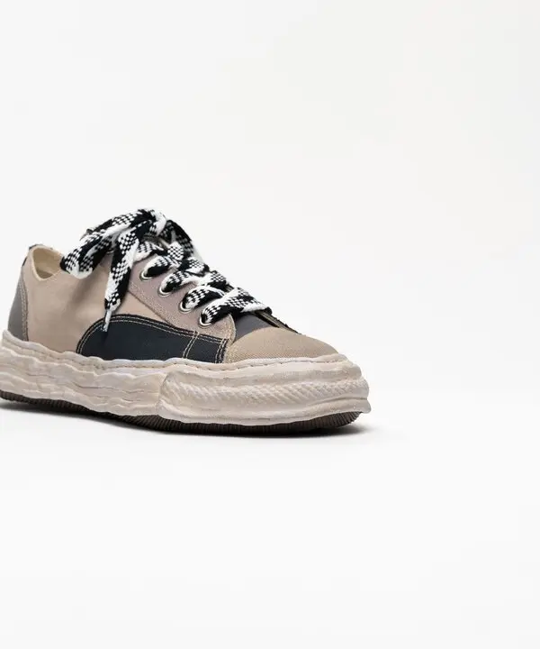 Mihara Yasuhiro Distressed Lace-up Low Top Casuals