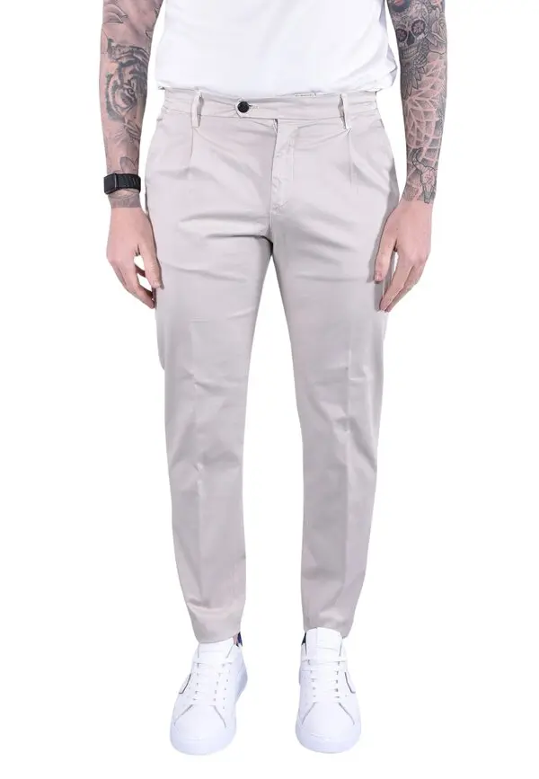Eleventy Pleated Slim Fit Trousers - Gray