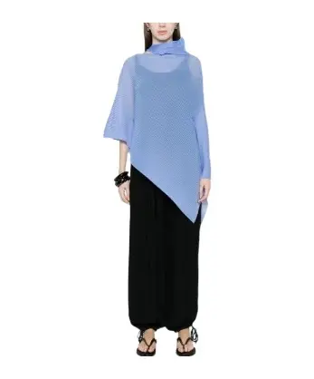 Issey Miyake Pleated Poncho - Blue