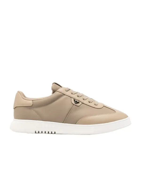 Emporio Armani Logo Detail Lace-up Round Toe Sneakers - Nude