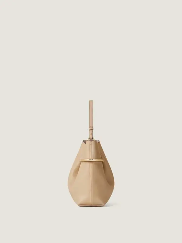 Givenchy Pinch Me Pouch In Nappa Leather - Sand