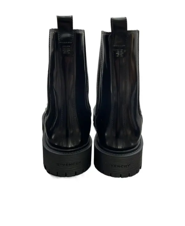 Givenchy Round-toe Slip-on Chelsea Boots
