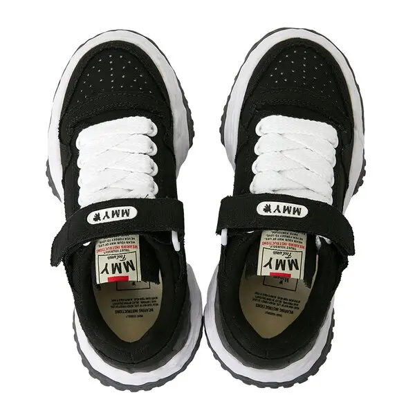 Mihara Yasuhiro Keith Round Toe Lace-up Sneakers - Black