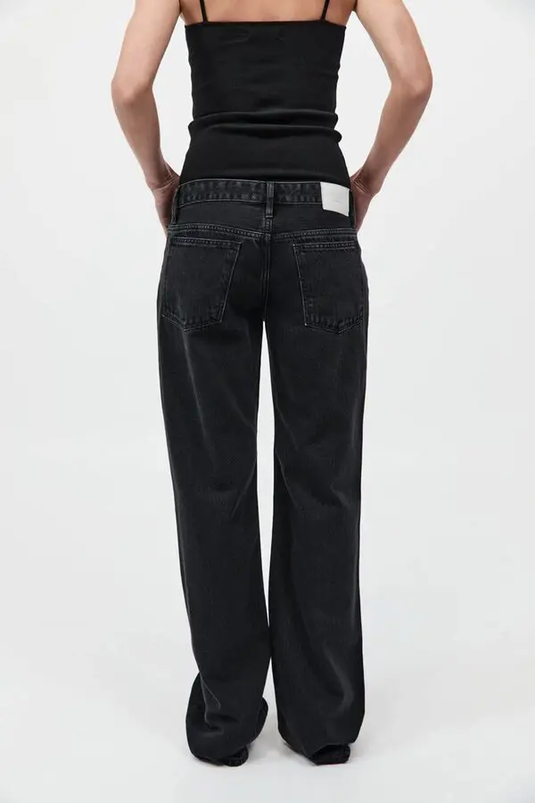 ST. AGNI Belt Loop Jeans - Black