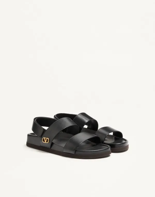 Valentino Garavani Studshield Vlogo Signature Sandals