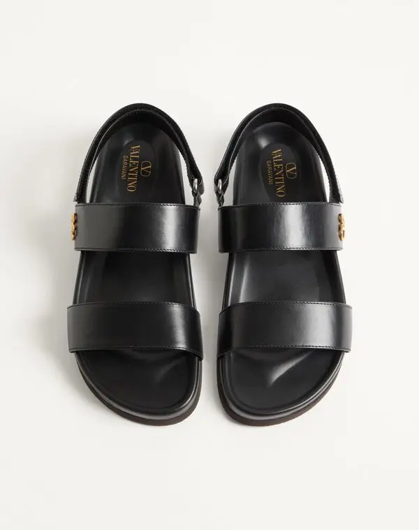 Valentino Garavani Studshield Vlogo Signature Sandals