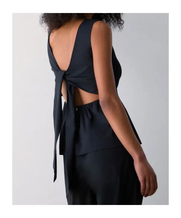 Liu Jo Sleeveless Round Neck Top With Back Bow Detail