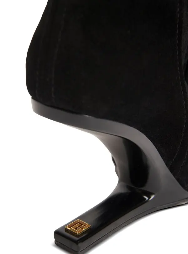 Balmain Round Toe Wedge Ankle Boots With Tassel Detail
