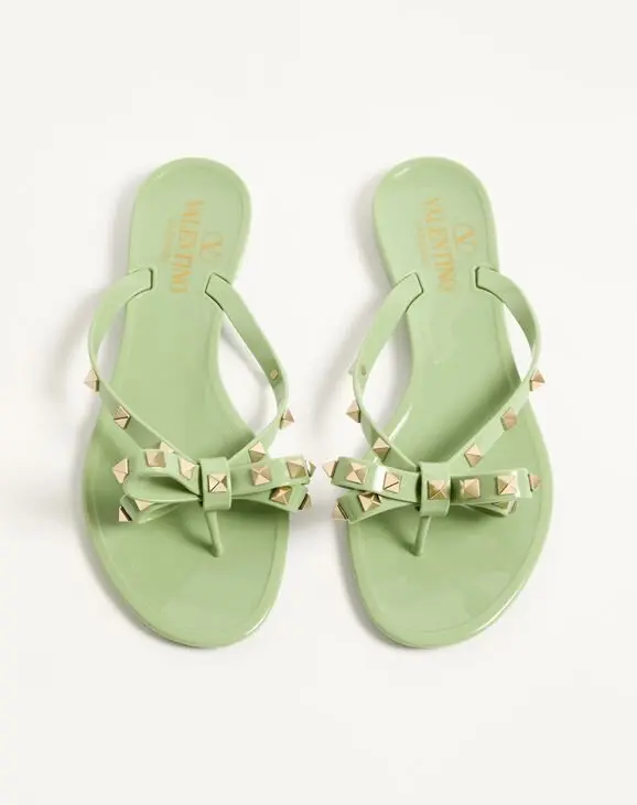 Valentino Garavani Rockstud Rubber Thong Sandals