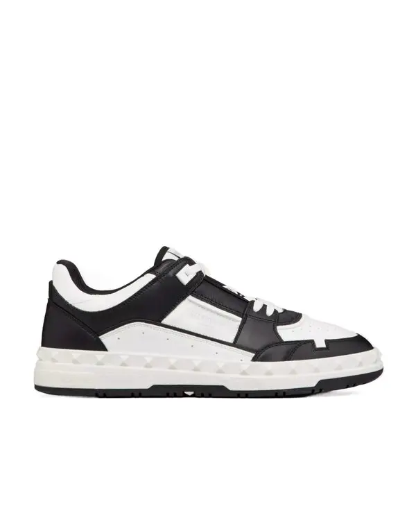 Valentino Garavani Freedots Lace-up Sneakers - Black