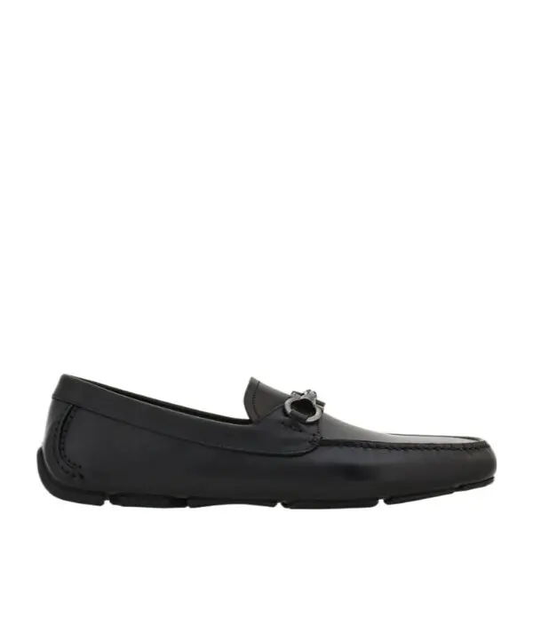 FERRAGAMO Gancini Ornament Driver Loafers - Black