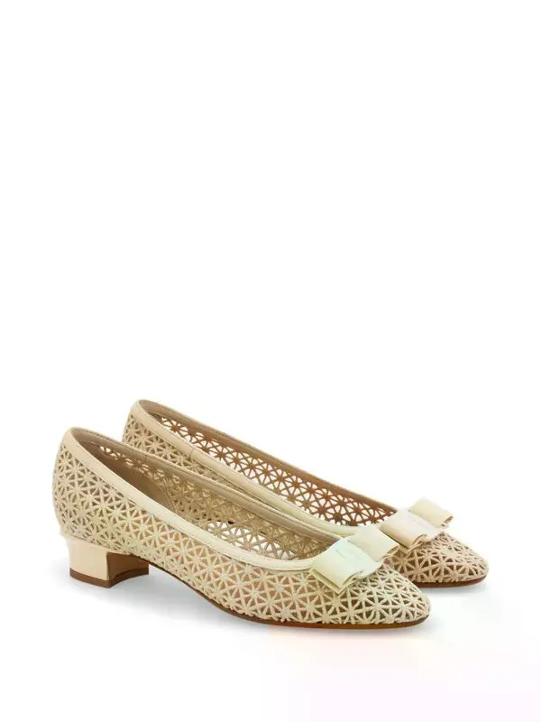 FERRAGAMO Vara Pumps - White