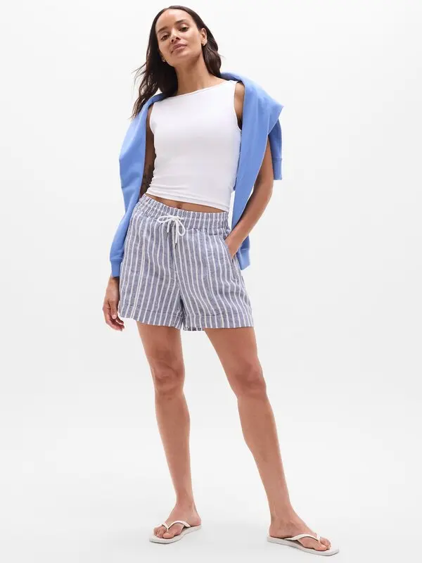 Athleta Linen Mid Rise 4" Short