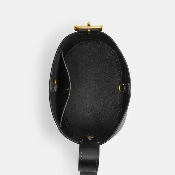 COACH OUTLET Coach Bleecker Bucket Bag 21 - Brass/black