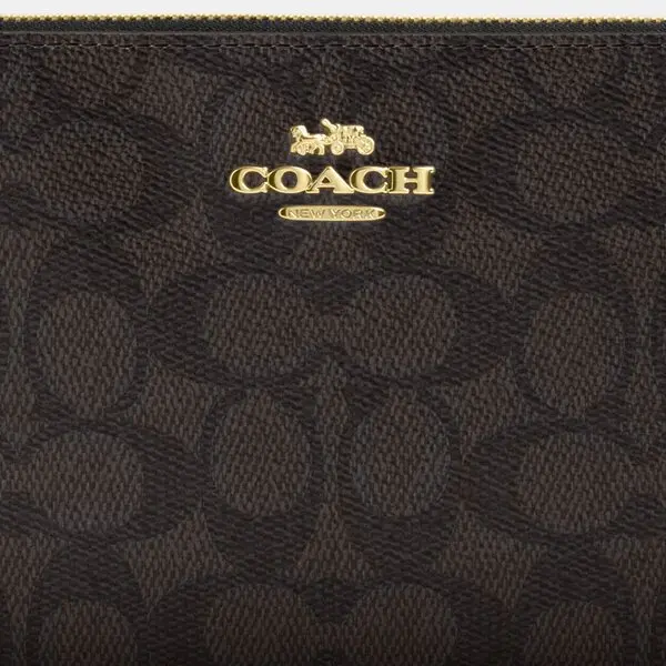 COACH OUTLET Coach Signature Canvas Corner Zip Wristlet - Gold/walnut/black