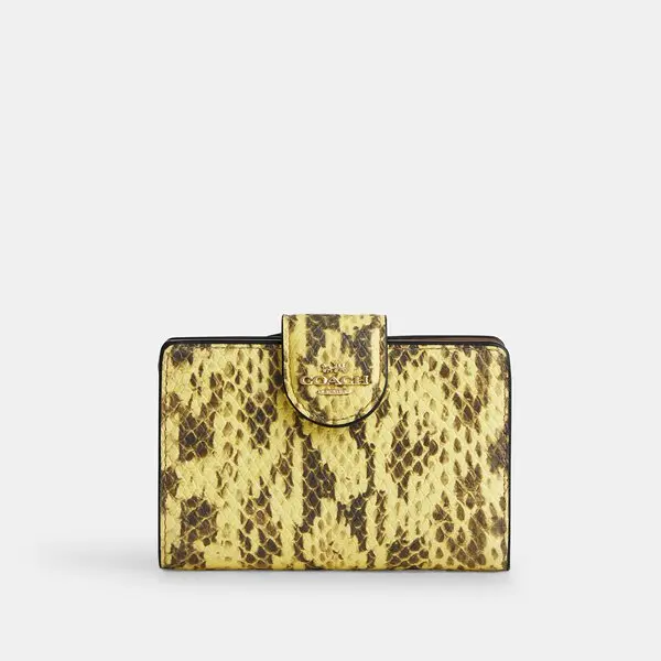 COACH OUTLET Medium Corner Zip Wallet - Gold/yellow