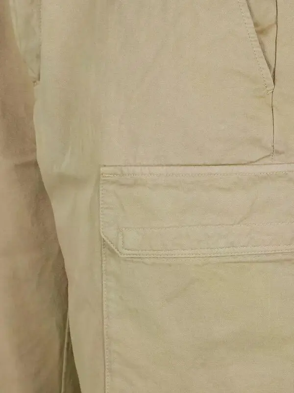 C.P. COMPANY Cargo Pants With Lens Detail - Neutrals