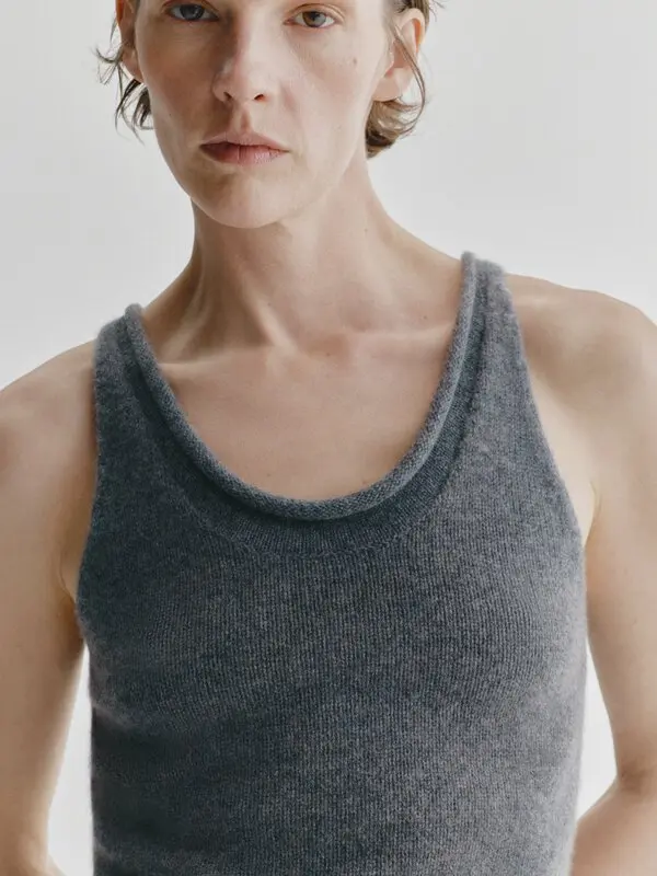 LISA YANG Hayda Cashmere Knit Top