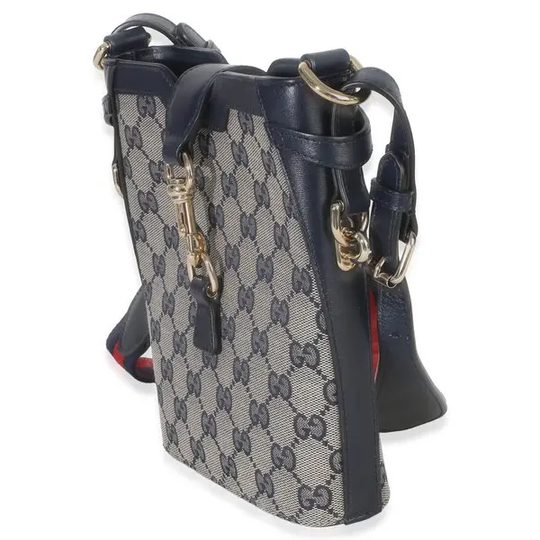 Gucci Gg Supreme Monogram Canvas Bucket Bag