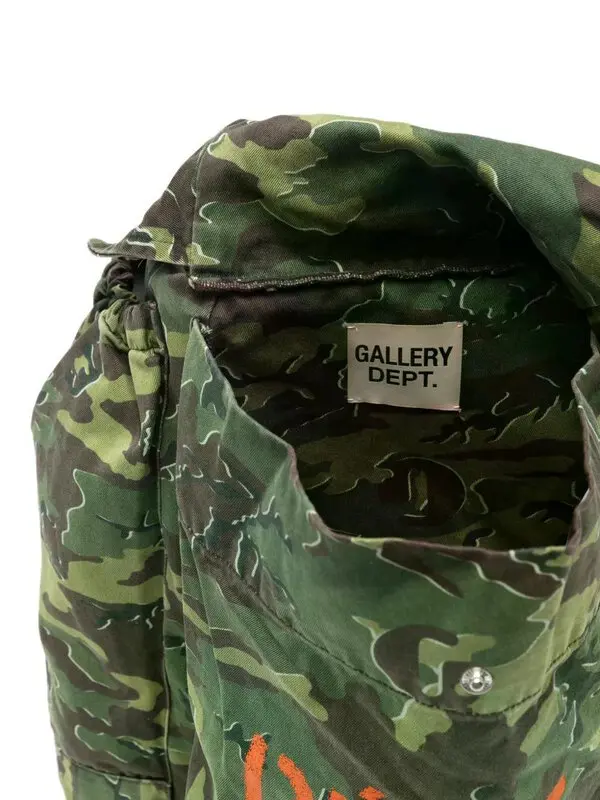 GALLERY DEPT. Camouflage Print Vest-style Backpack