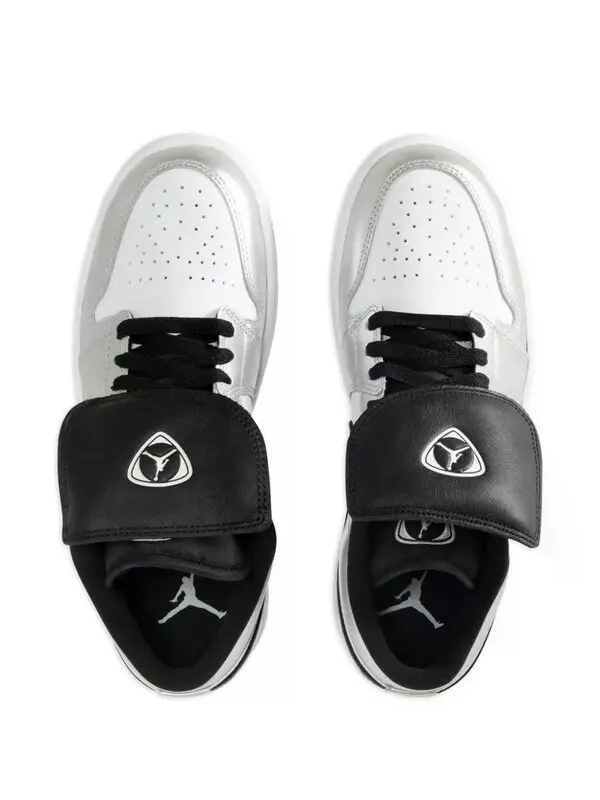 Nike Air Jordan 1 Low Se Sneakers
