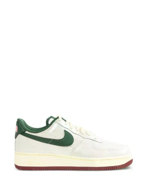 Nike Force 1 '07 Lv8 Sneakers - White
